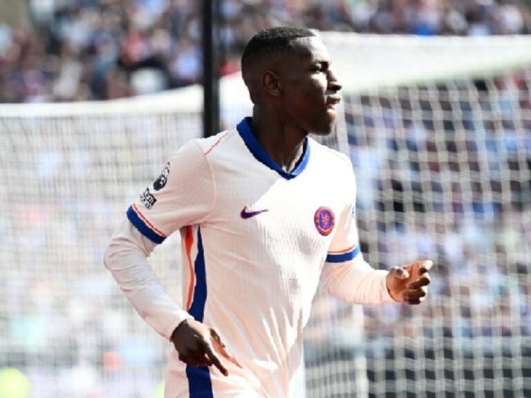 HLV Enzo Maresca: ‘Nicolas Jackson vẫn cần cải thiện’